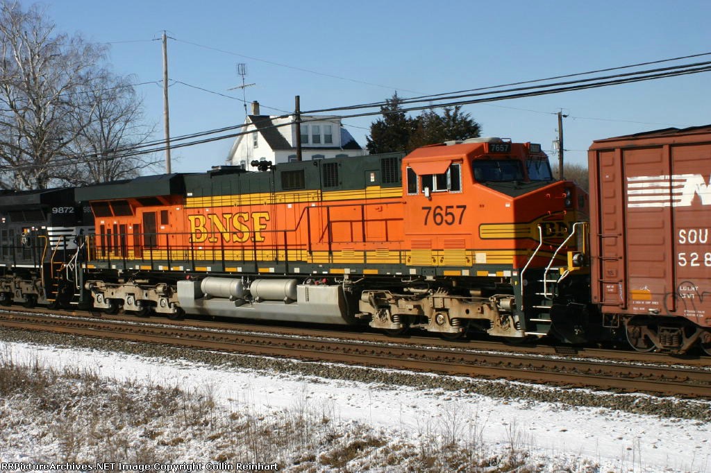BNSF 7657